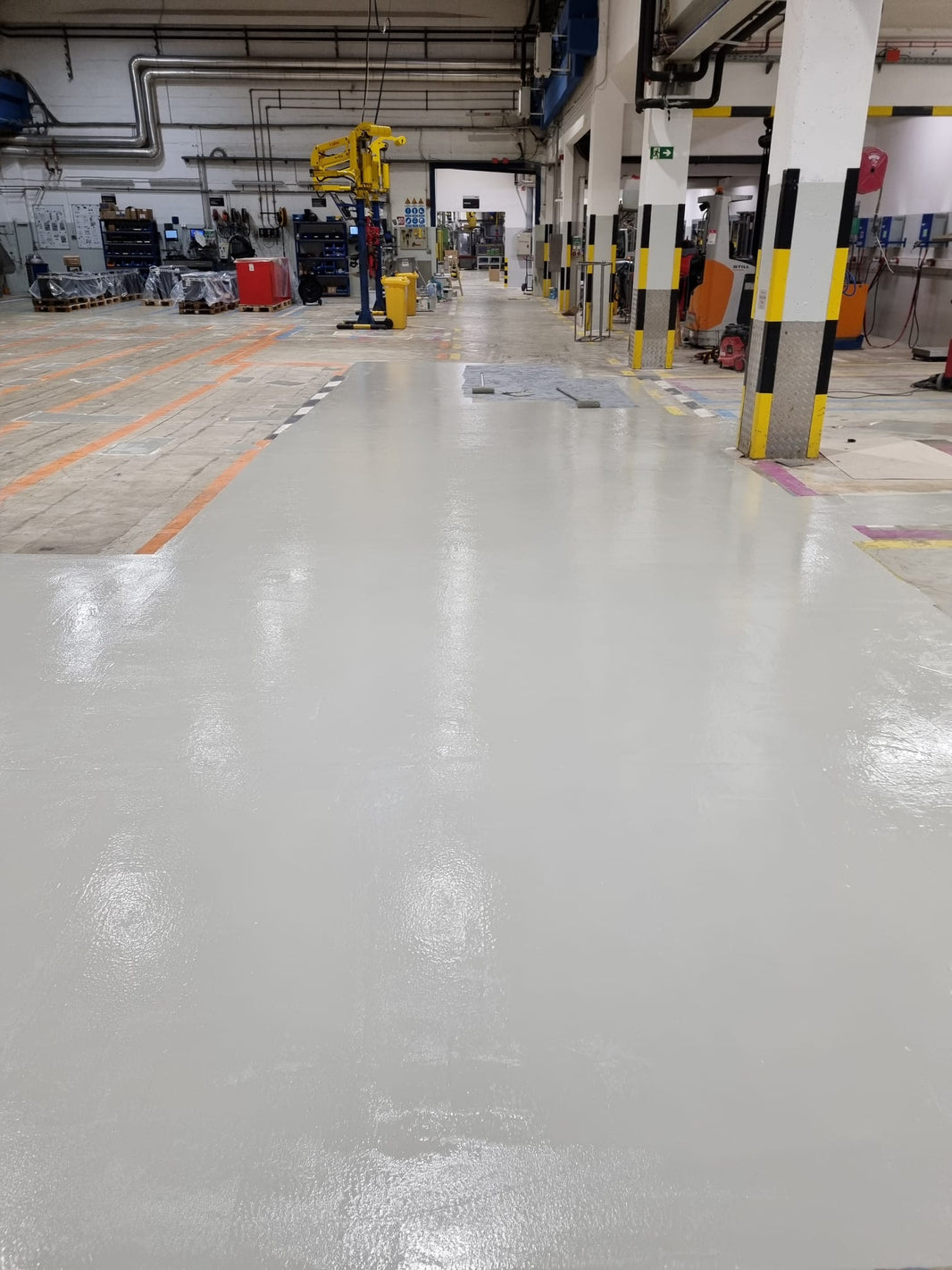 Epoksidni podovi za svaku prostoriju. Napravite si svoj epoksidni pod ...